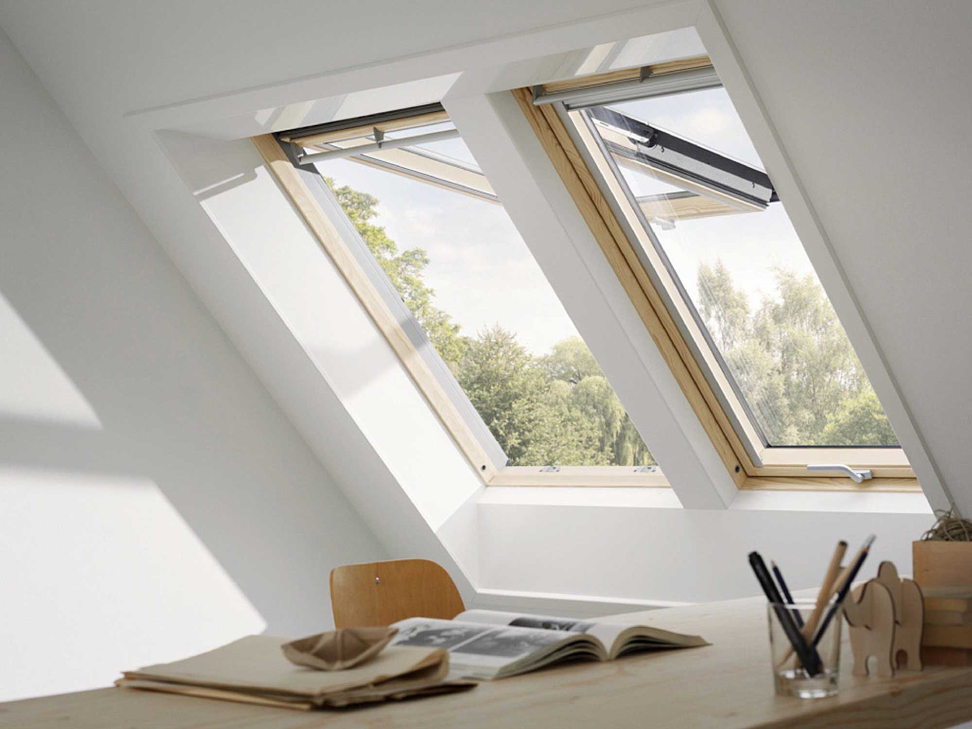 Installation fenêtres de toit Velux en Alsace. Chemi'nette Sarl.